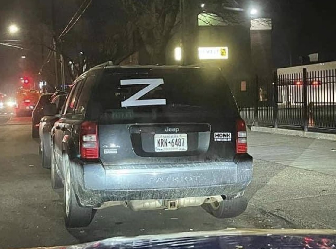 The letter Z on the car of a war supporter in New York | National ...